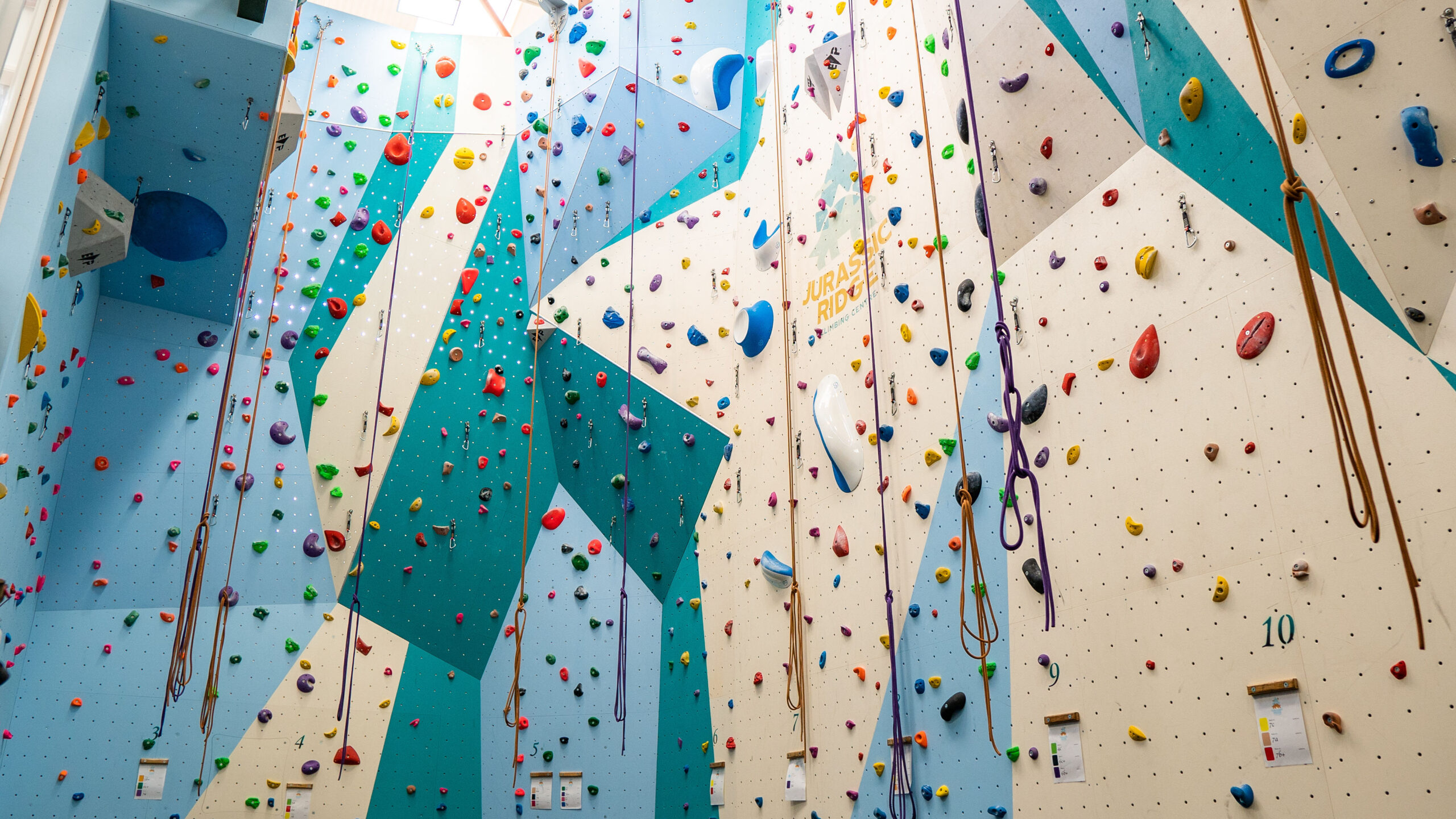 Jurassic Ridge - Association of British Climbing Walls - ABC Walls
